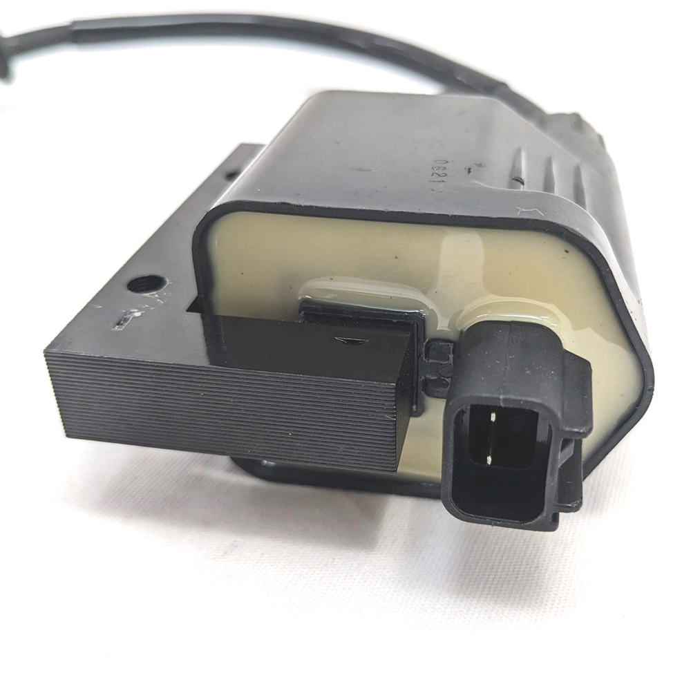 Ignition Coil - Kymco UXV 450i UTV parts - 3051A-ALE8-E00